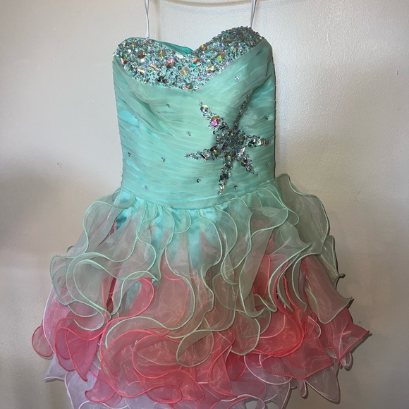 Dresses | This Is A Customized Jr Prom Dress | Poshmark